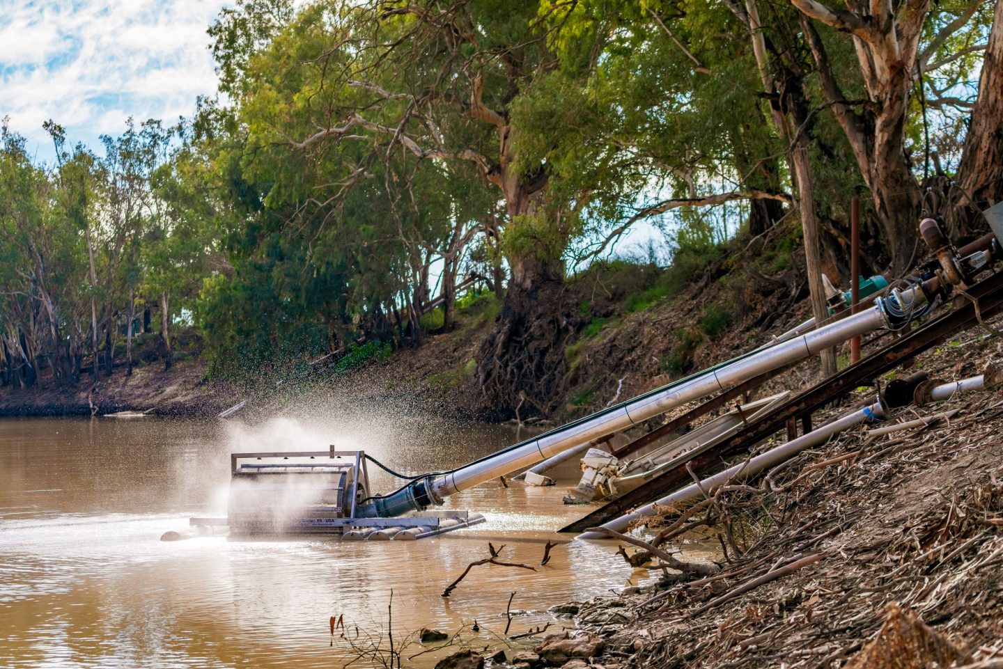 Porker Citrus River Screen Case Study - Fish Screens Australia